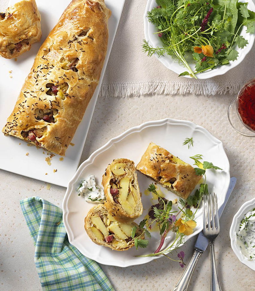 Kartoffelstrudel Mit Speck Tante Fanny Kartoffelstrudel Mit Speck Tante Fanny